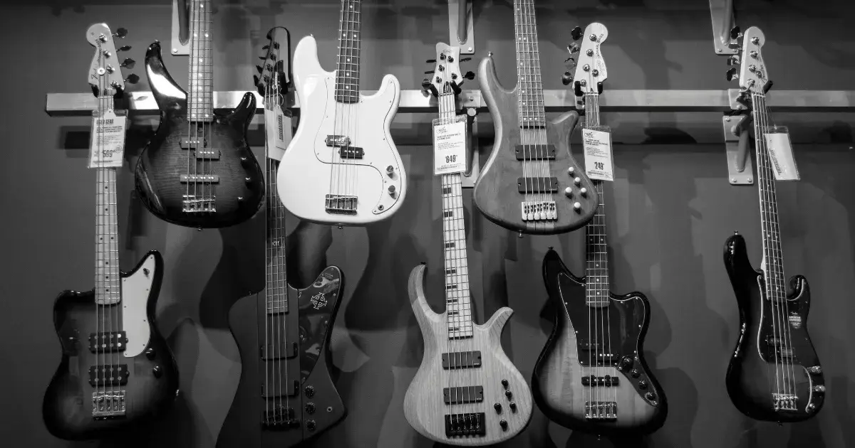 4 Staff Incentives That Work for Music Store Sales